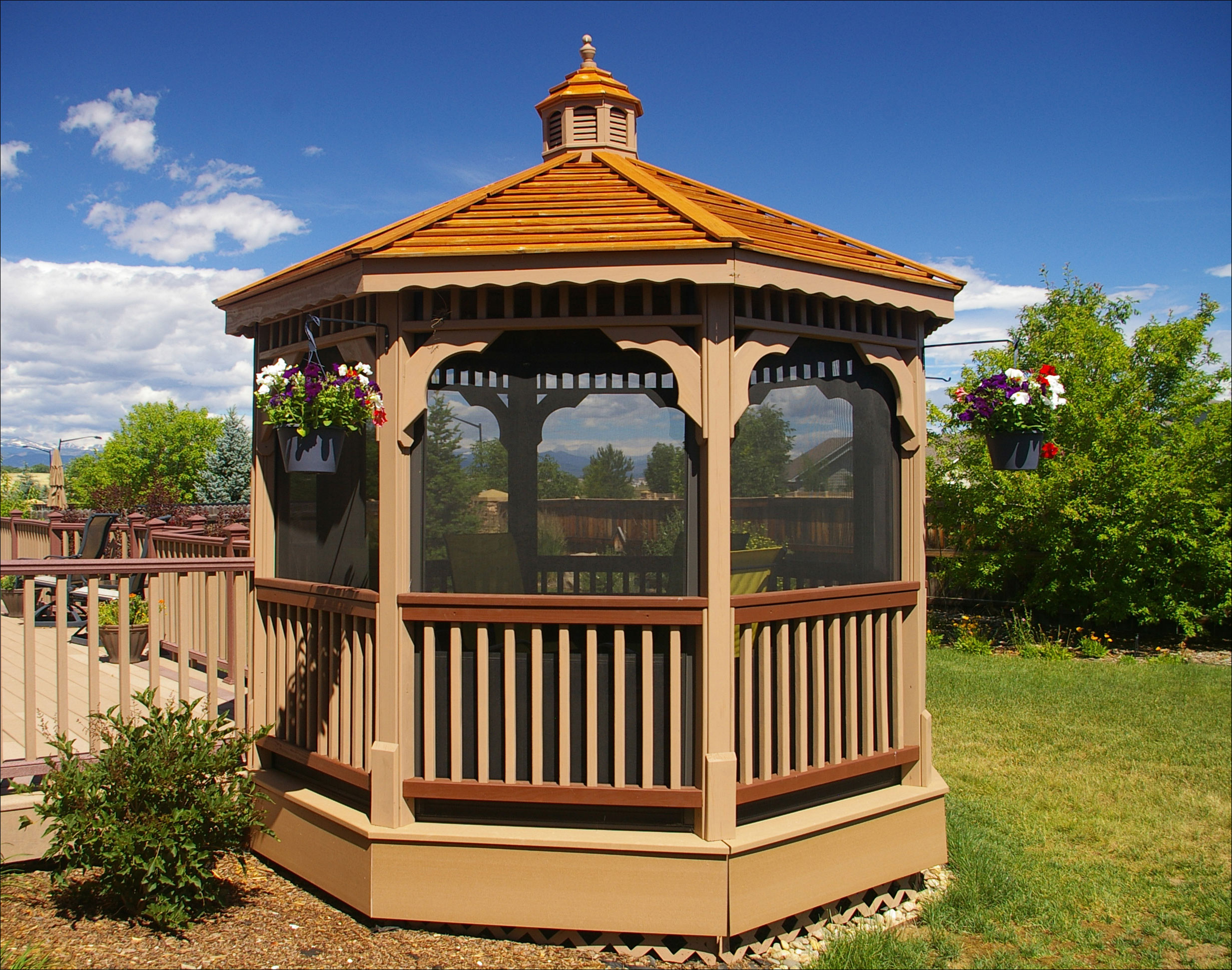 Customer's Photo - 10' Treated Pine Octagon Gazebo Customer's Photo - 10' Treated Pine Octagon Gazebo